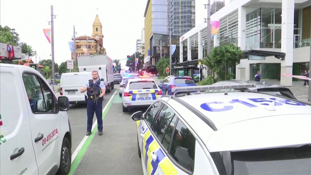 Heavy police presence at scene of construction site shooting in ...