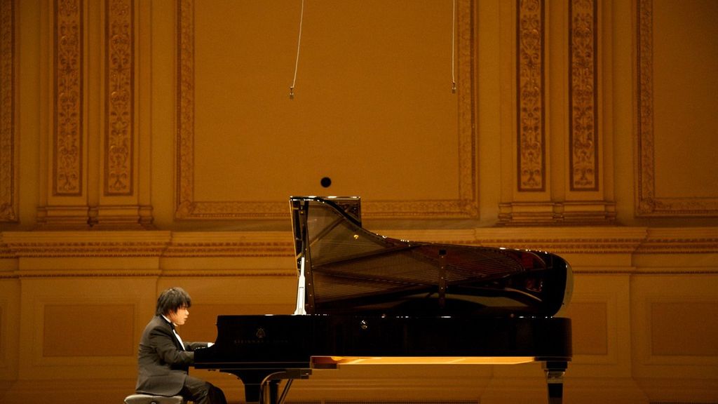 Meet Nobuyuki Tsujii, the blind concert pianist who learns by ear - ABC ...
