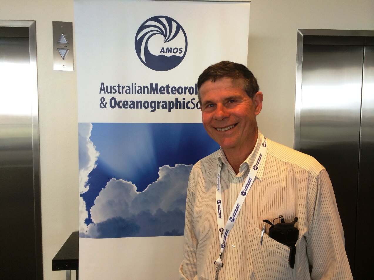 Veteran weather forecaster recognised for climate work - ABC News