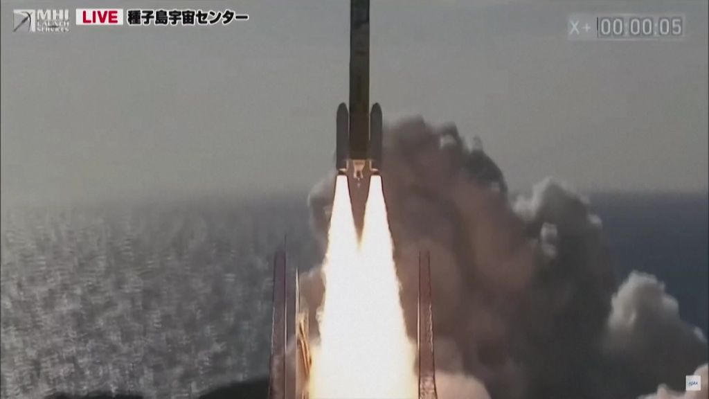 Japan launches moon lander 'SLIM' - ABC News