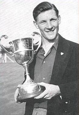 Hobart news: Farewell to Tasmanian golfing legend, duel over dual ...