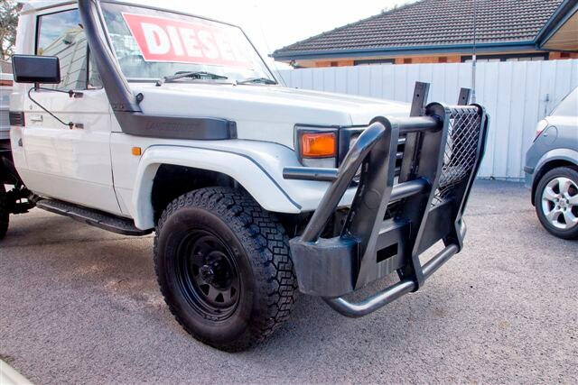 Dangerous bull bars forced off roads immediately, two year reprieve for ...