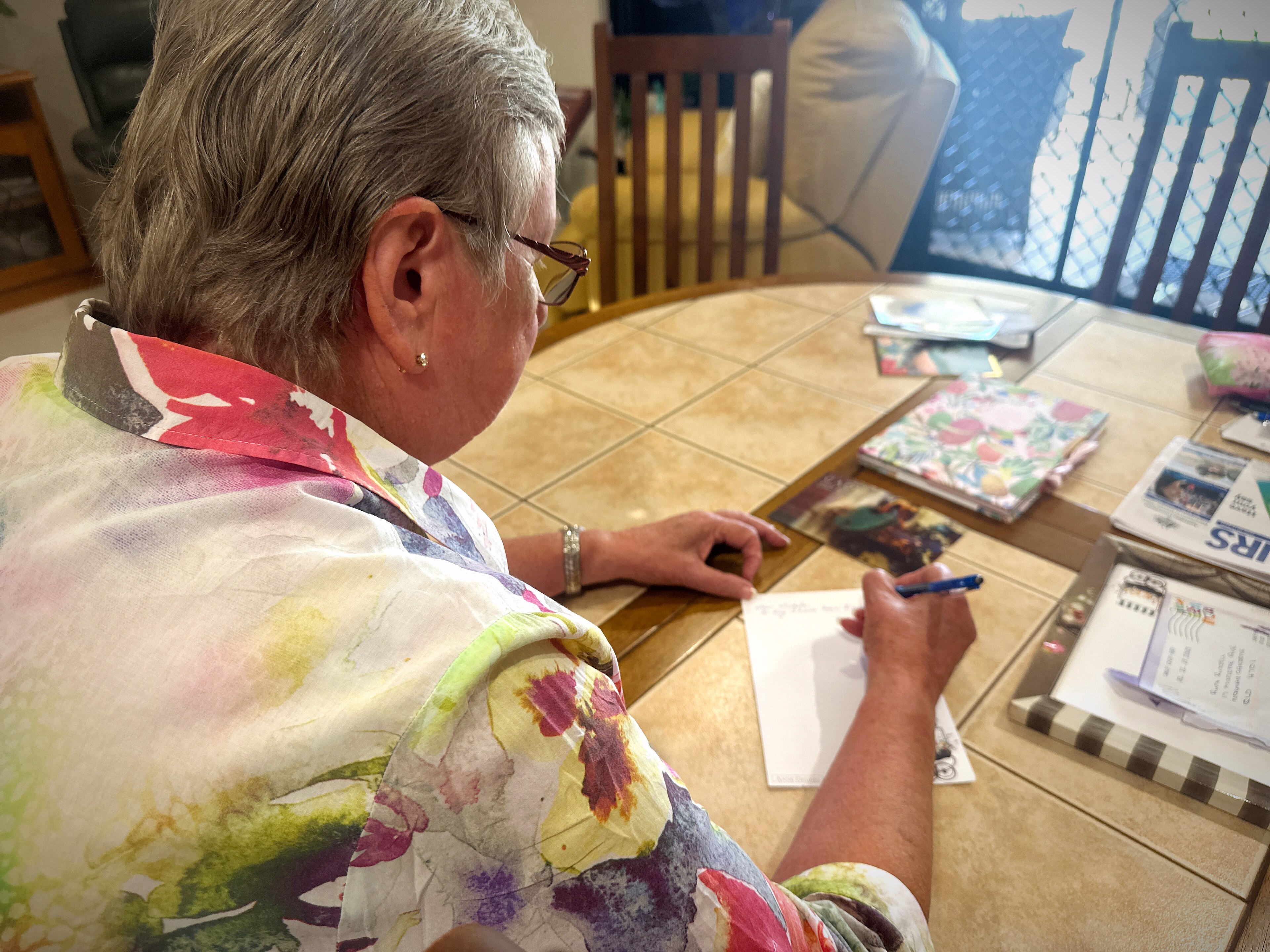 Pen pal program helps war widows find friendship and revive the art of ...