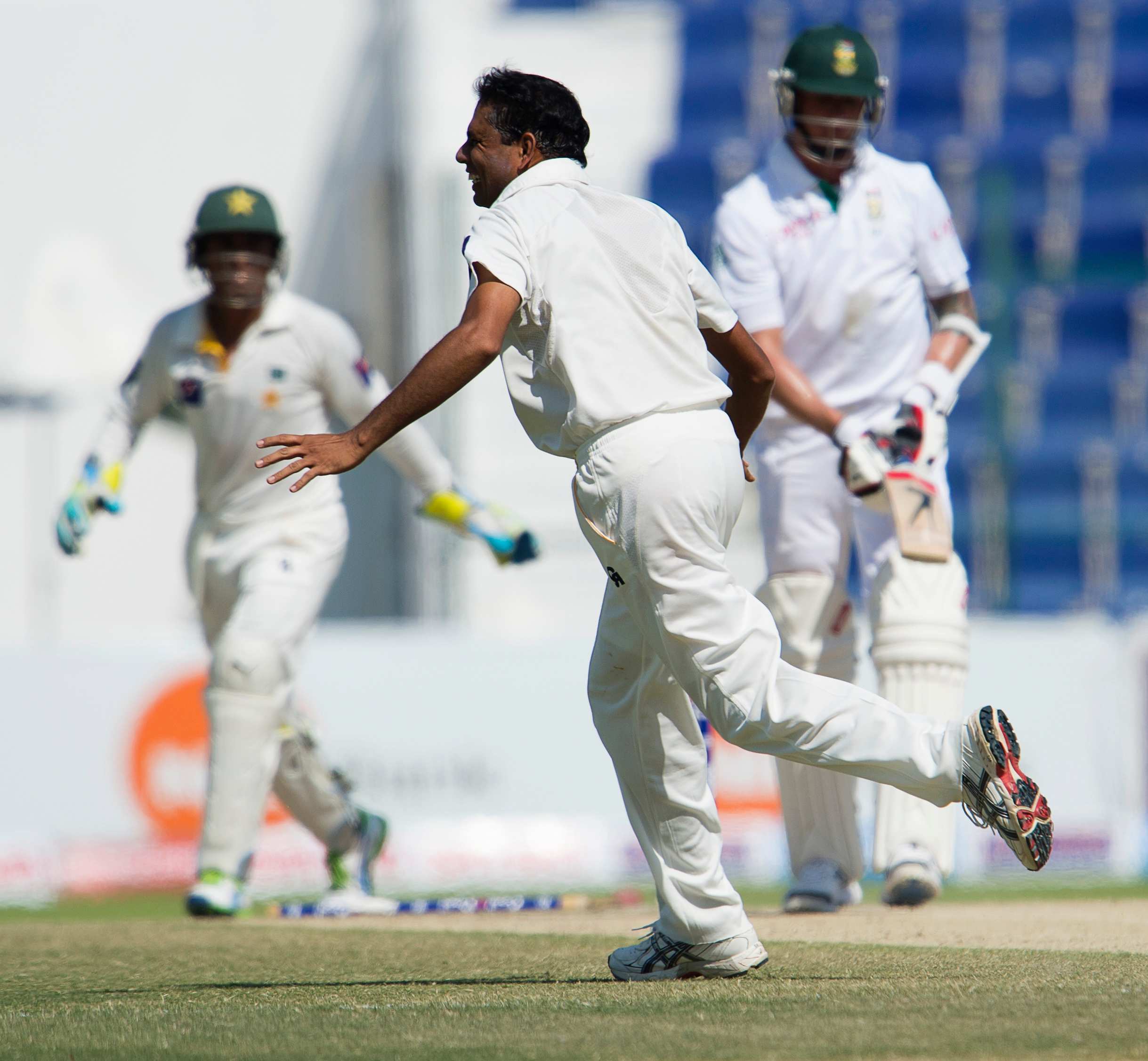 Pakistan secures first Test win over South Africa in six years to take ...