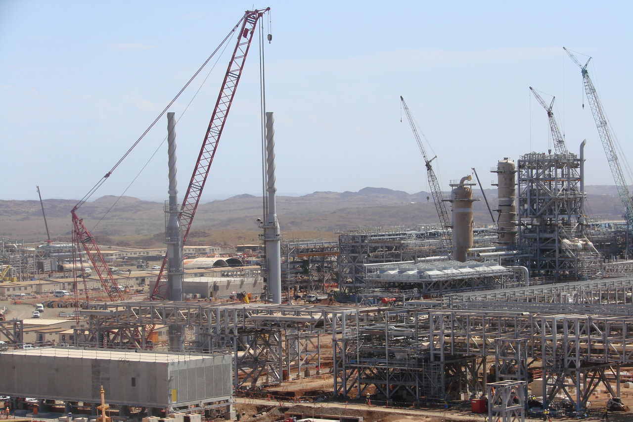 Pluto contract workers go on strike over 'motelling' donga's - ABC News