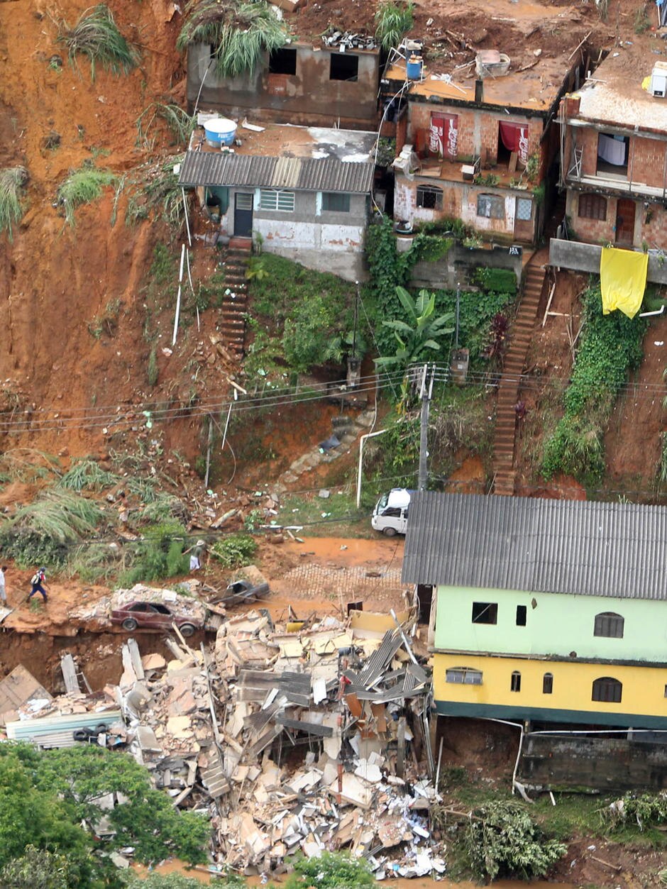 Brazil death toll rises to 356 after landslides - ABC News