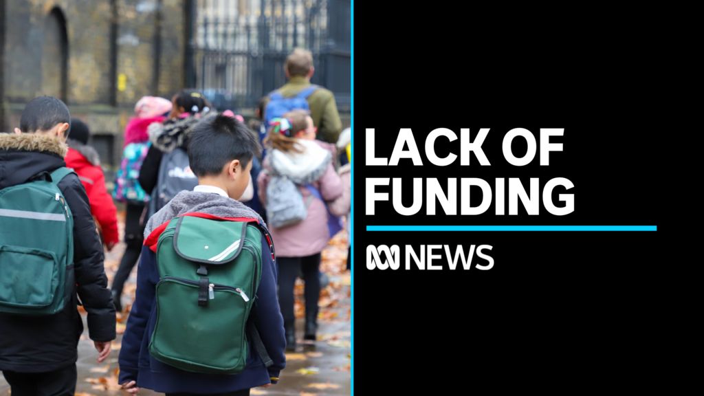 Experts urge authorities to crack down on "rebranded" sun beds - ABC News