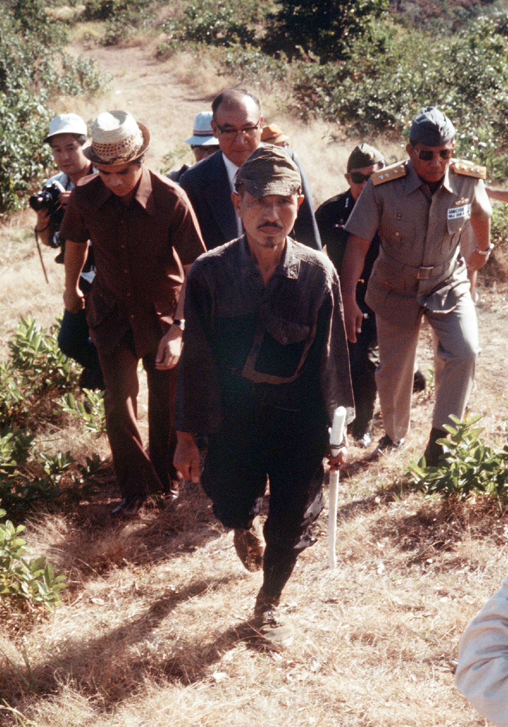 Hiroo Onoda, Japanese soldier who spent 29 years hiding in jungle after ...