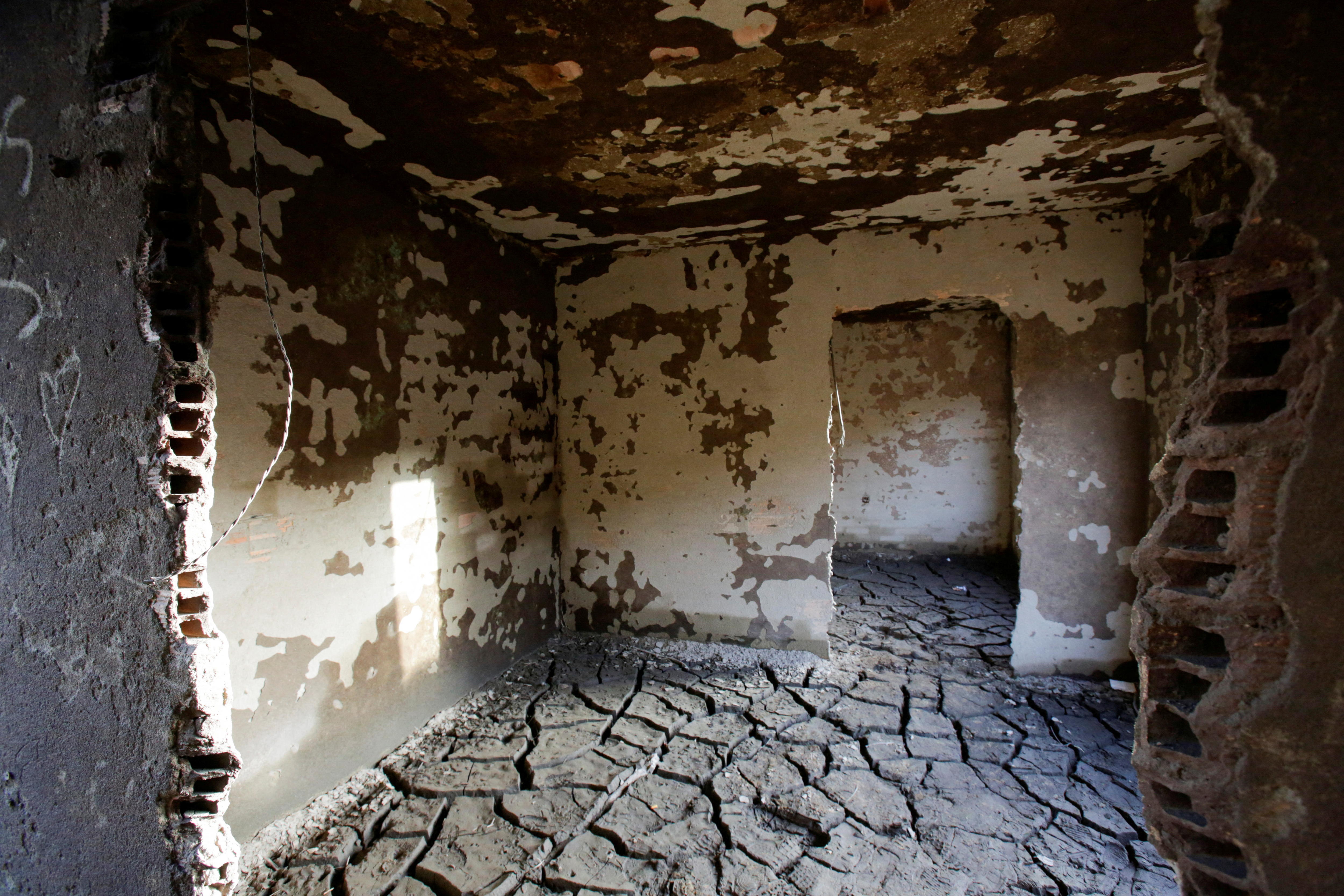 Abandoned village emerges in Spain as drought empties reservoir - ABC News
