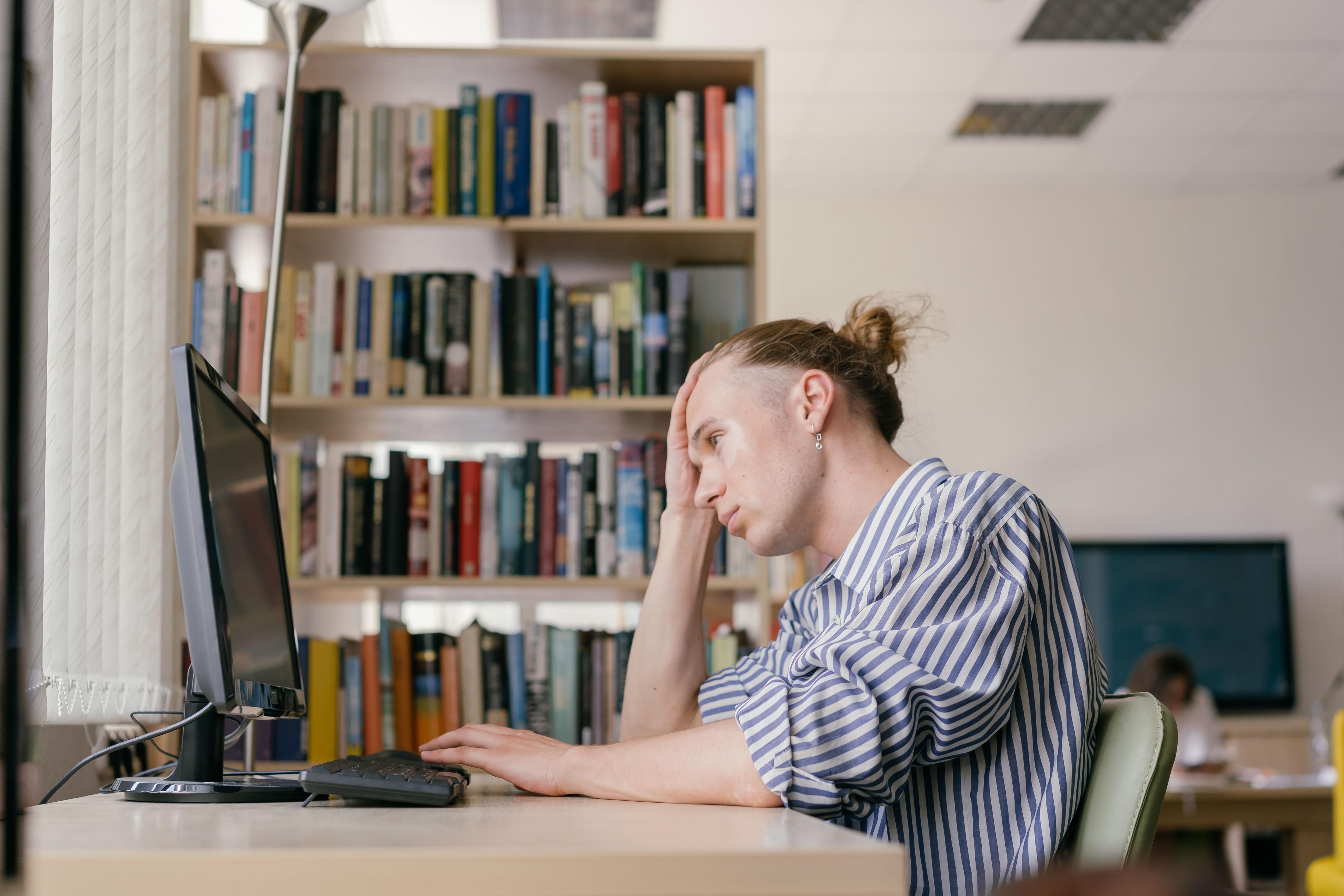 The hidden challenges of dyslexia at work - ABC listen