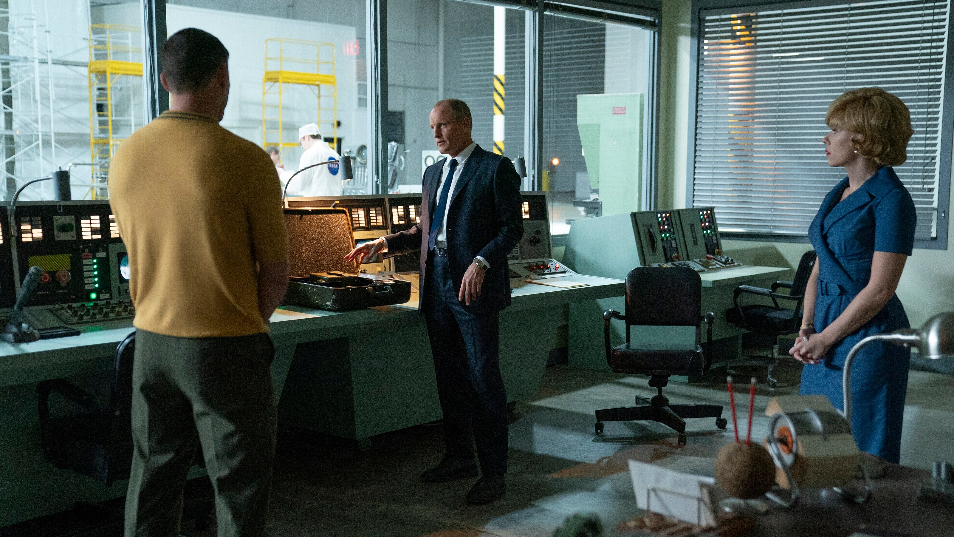 Fly Me to the Moon review: Scarlett Johansson and Channing Tatum take ...