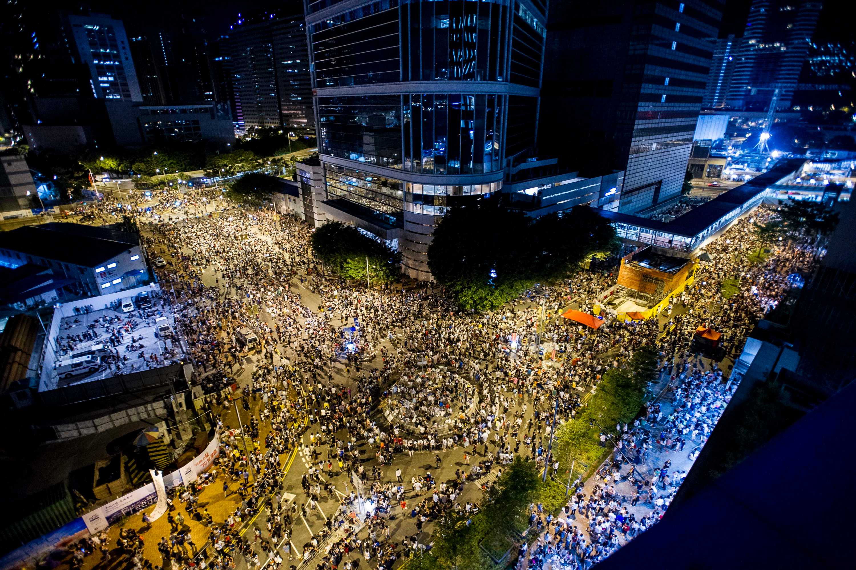 Hong Kong protests: Thousands of pro-democracy supporters join 'mass ...