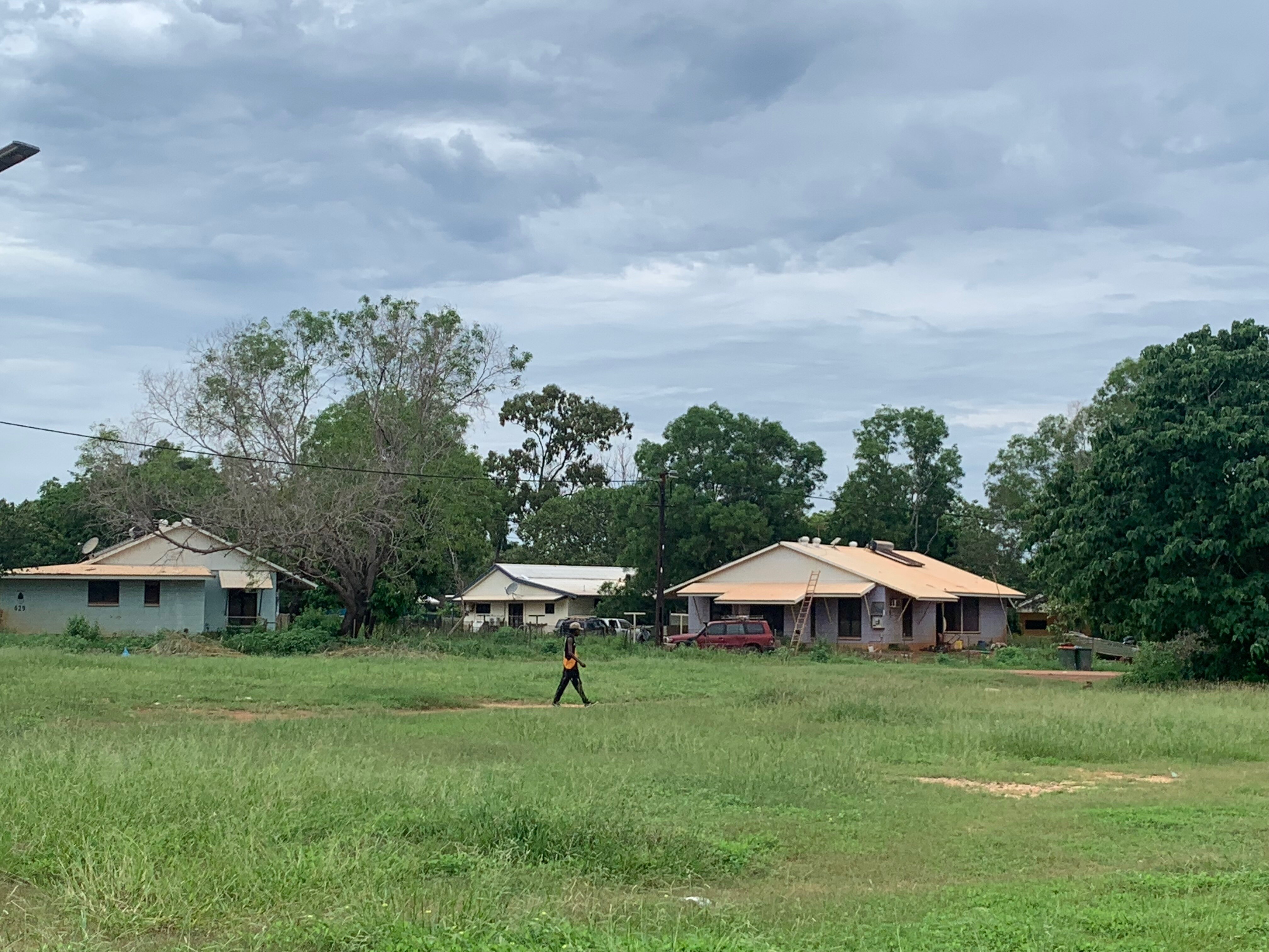 Federal NT remote Indigenous funding renewed - ABC listen