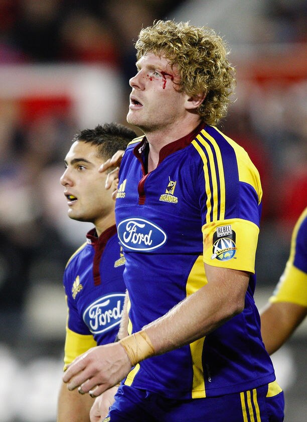 Adam Thomson signs Super Rugby contract with Queensland Reds - ABC News