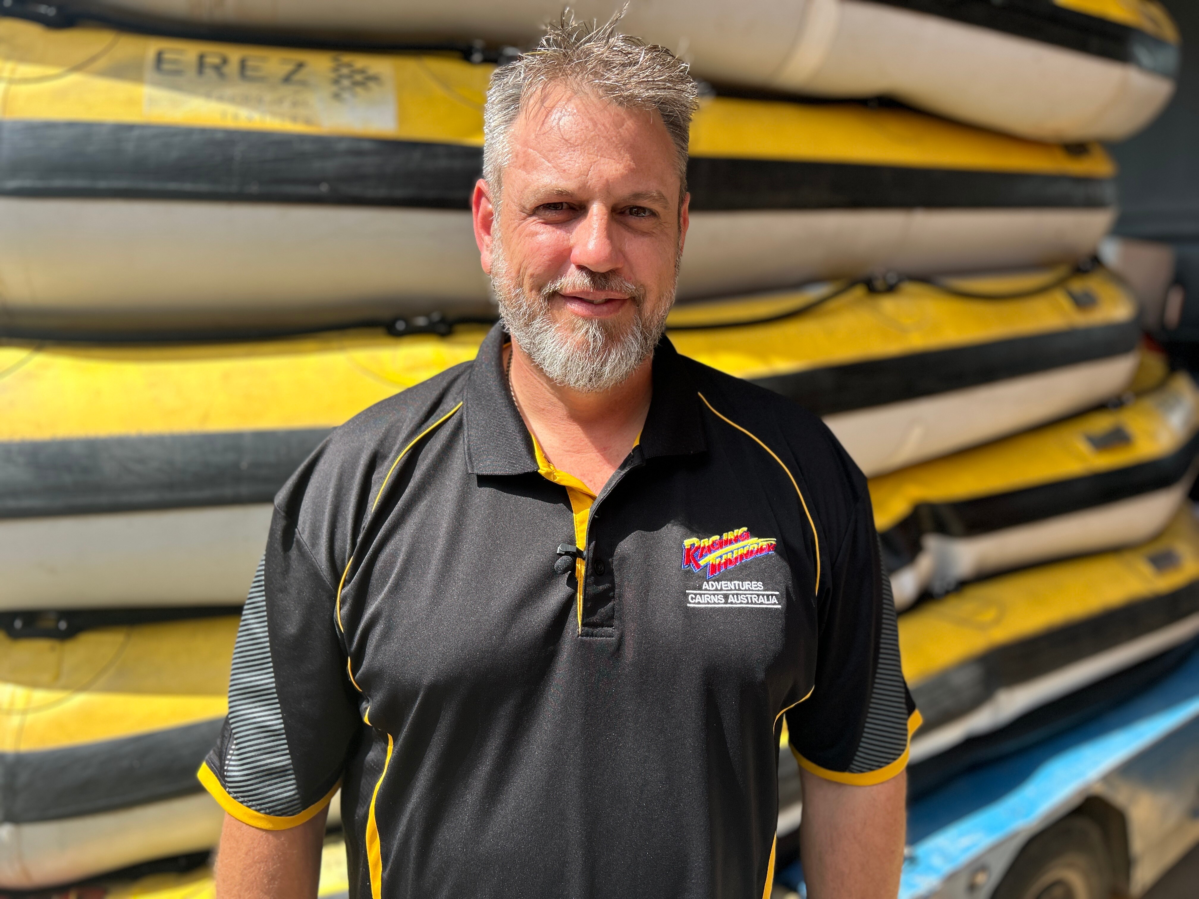 International workers show visitors around Australia as tour guide ...