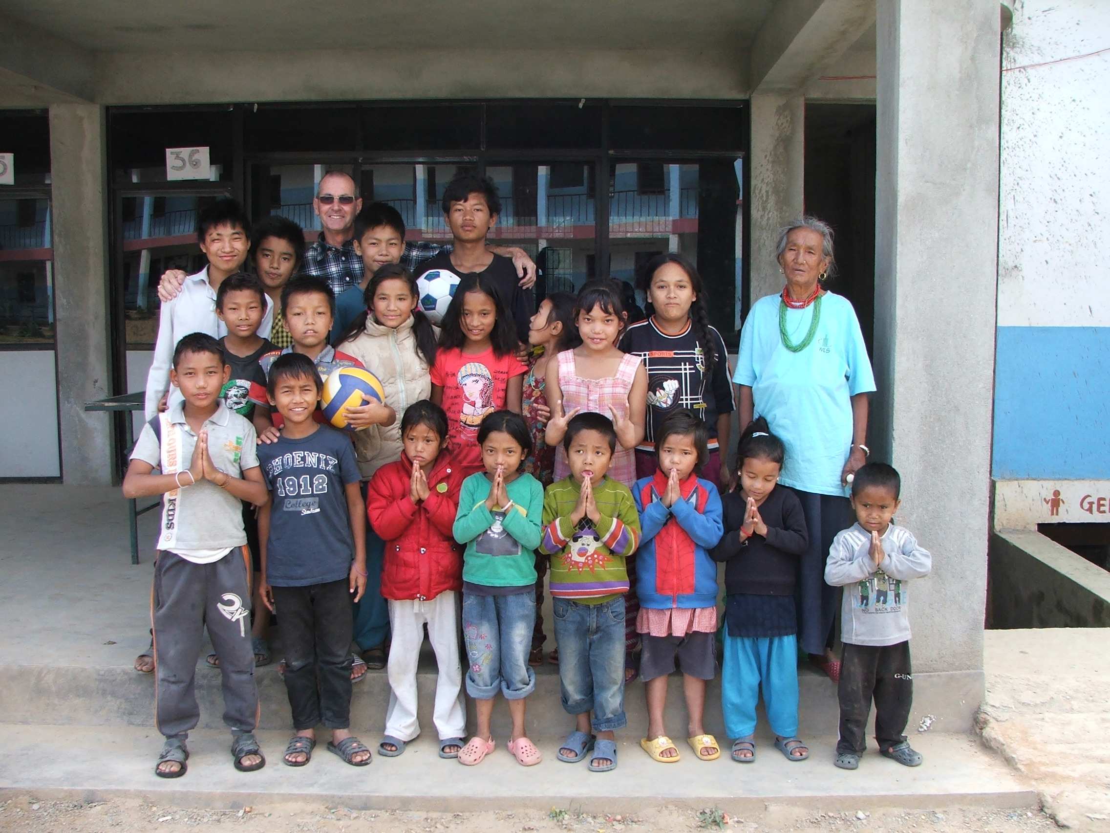 Northern Territory man spends $18,000 a year funding Nepalese orphanage ...
