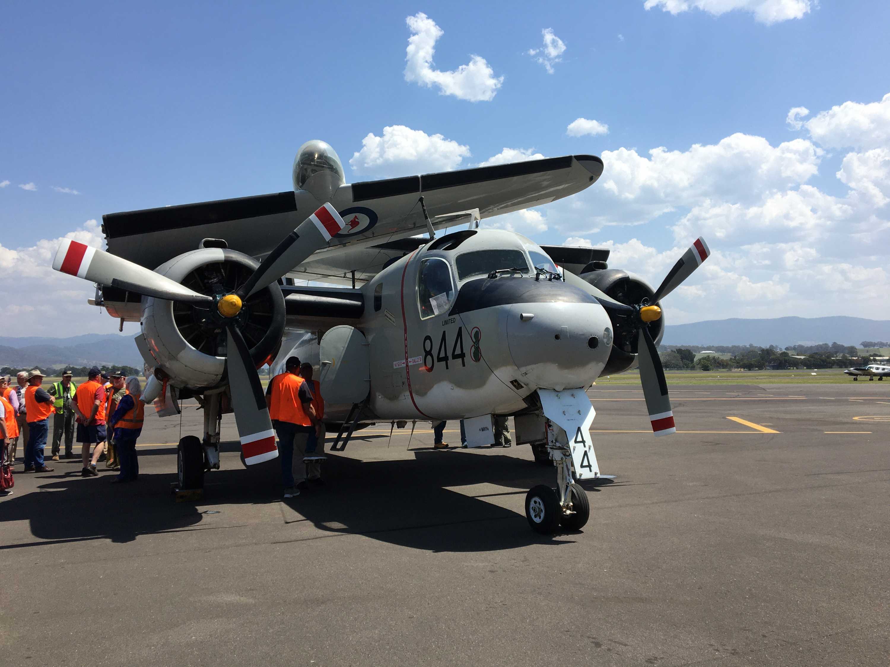 Former Navy Grumman Tracker pilots still get a thrill from flying more ...