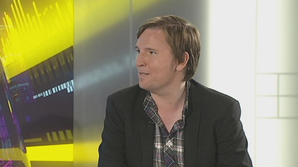 Steve Cannane talks with cricket author Daniel Brettig - ABC News