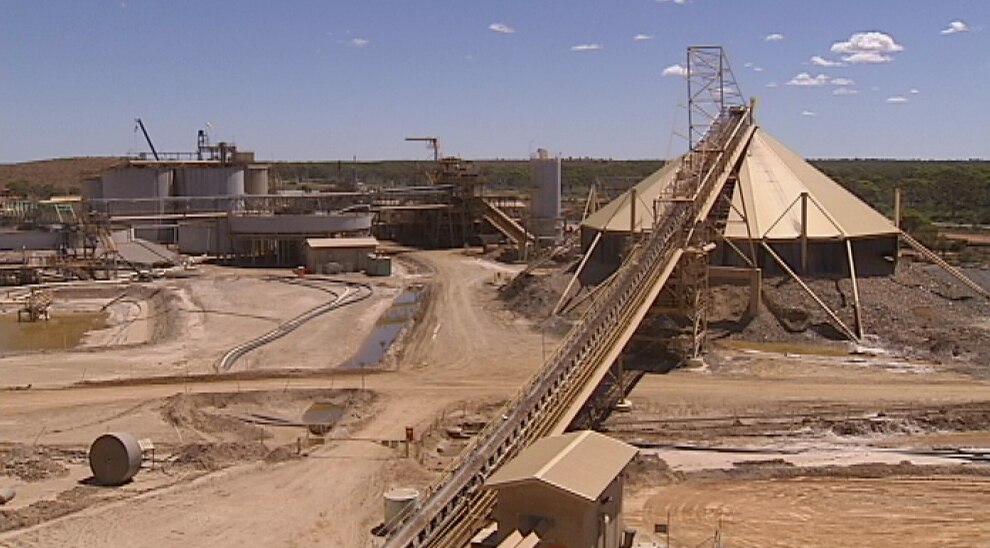 Fifty jobs to go as Kalgoorlie gold mine winds up production - ABC News