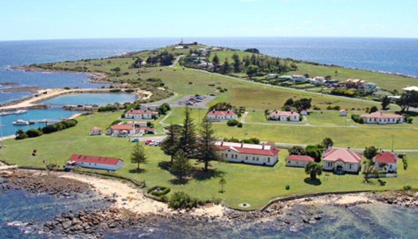 Low Head - 7253 - Location - ABC News