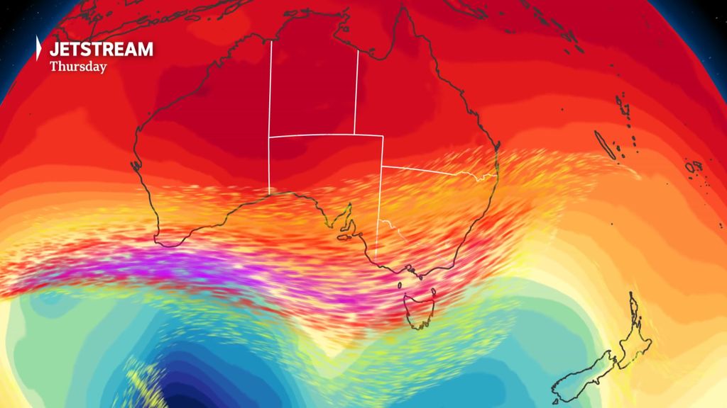 The peak of the jetstream is currently blowing up to 350 km per hour ...