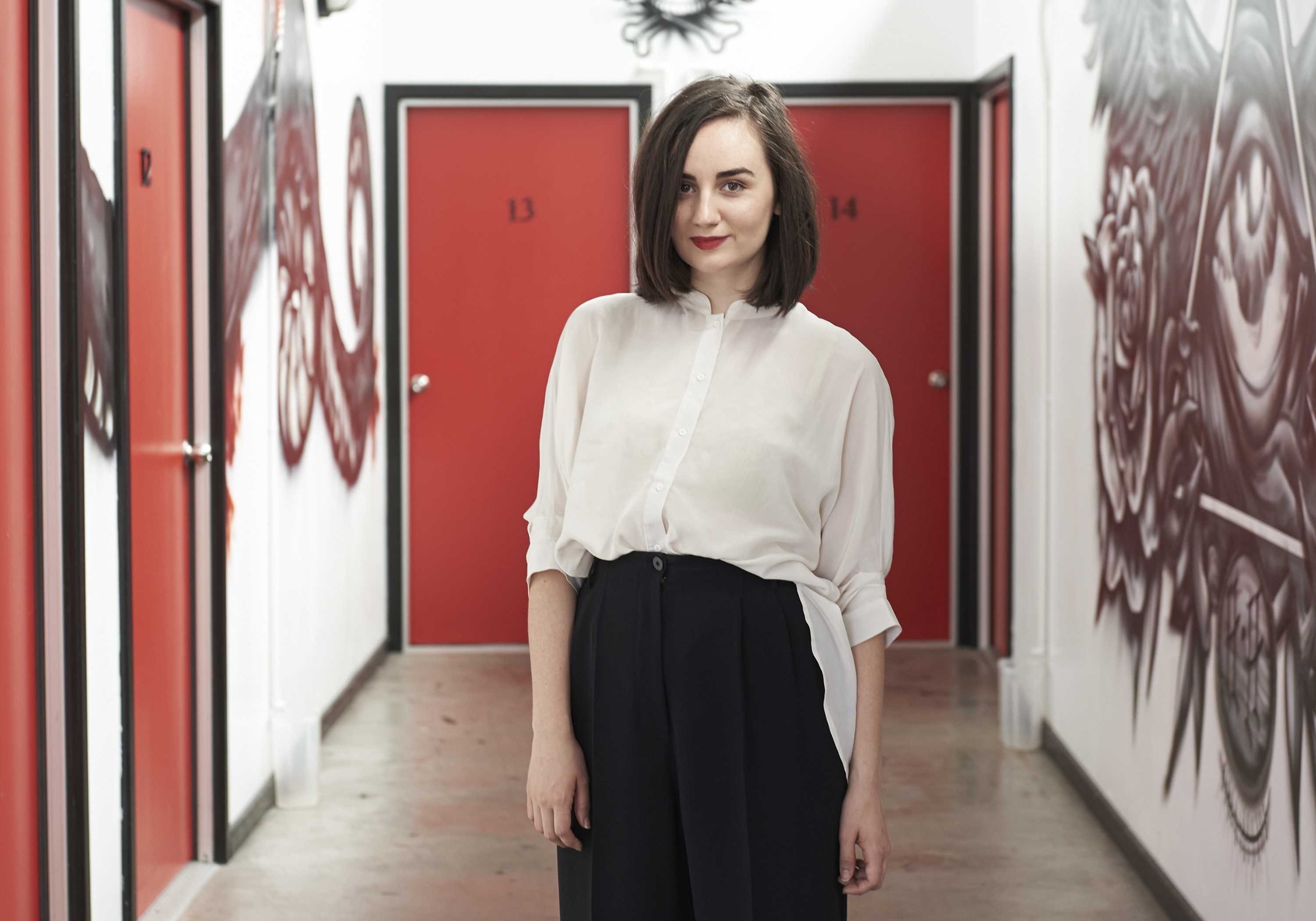 Meg Mac on being shy and being a performer - ABC listen