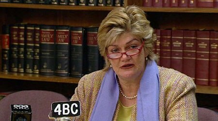 Beattie refuses to apologise to Fingleton - ABC News