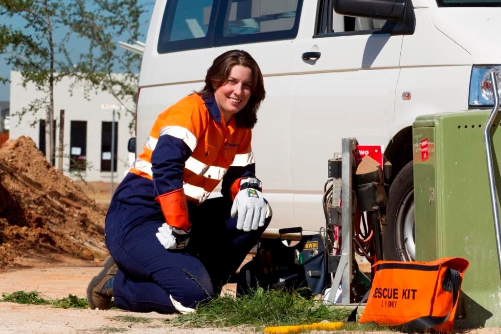 Canberra's female tradies proving women have what it takes - ABC News