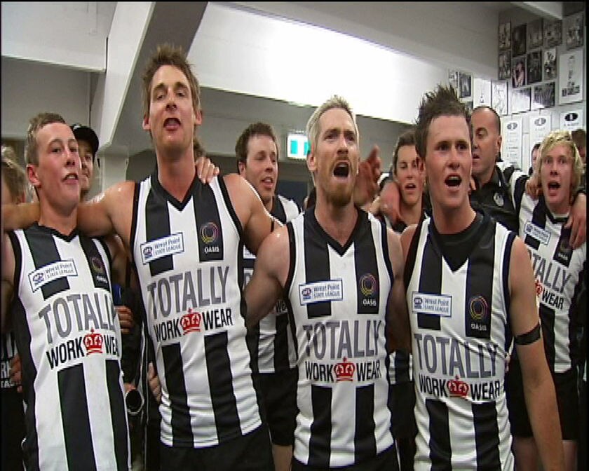 Akermanis draws record crowd to TSL game - ABC News