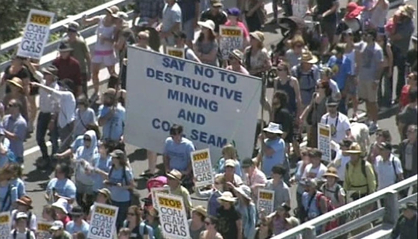 Thousands rally against CSG mining - ABC News