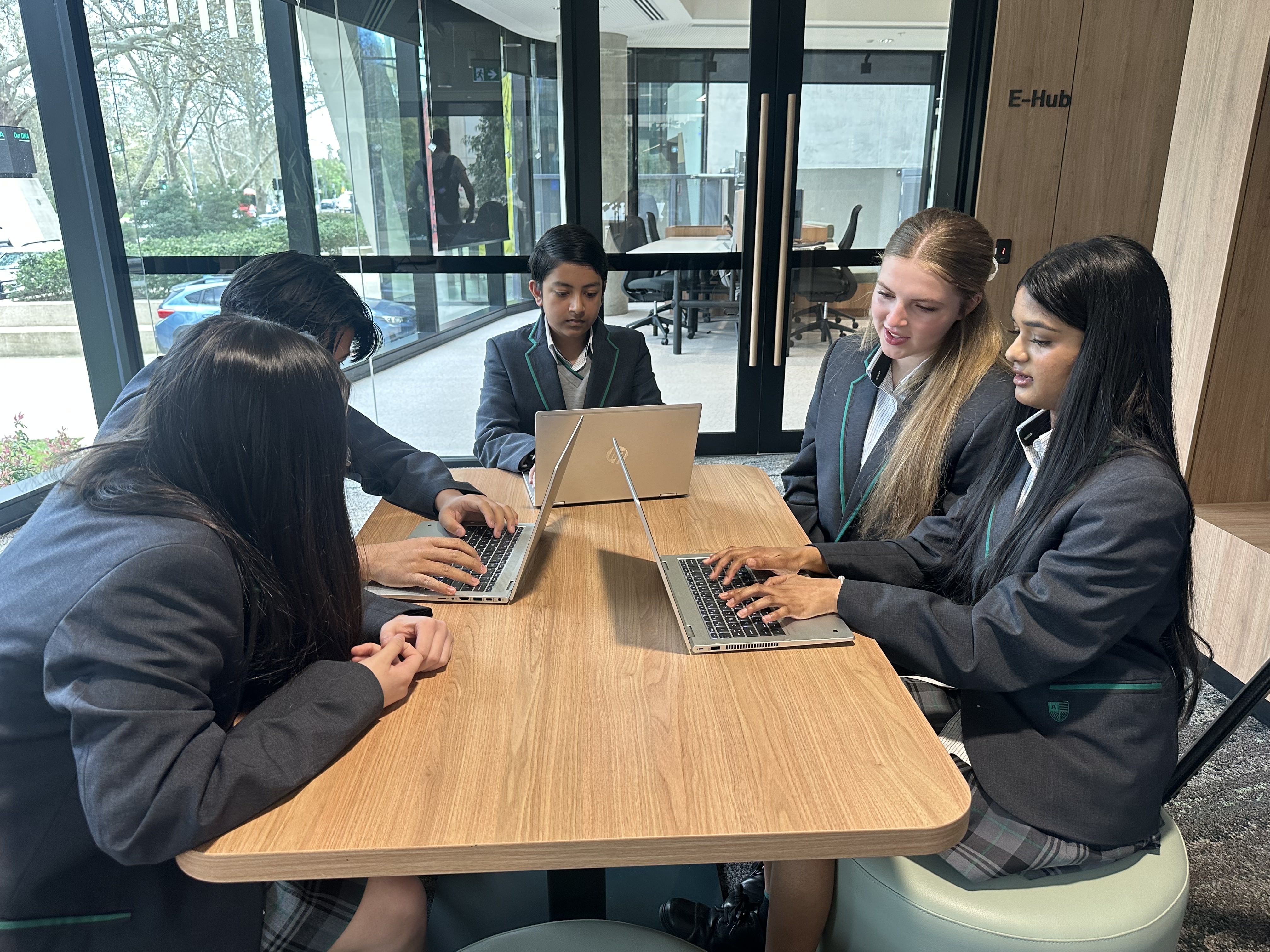 SA to roll out ChatGPT-style AI app in all high schools as tech experts urge caution - ABC News