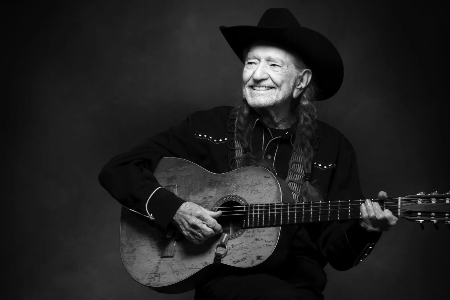Willie Nelson's graceful and vibrant 75th record - ABC listen