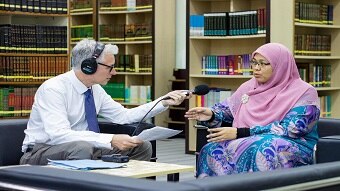 The female sharia law judge who decides if men can take a second wife ...