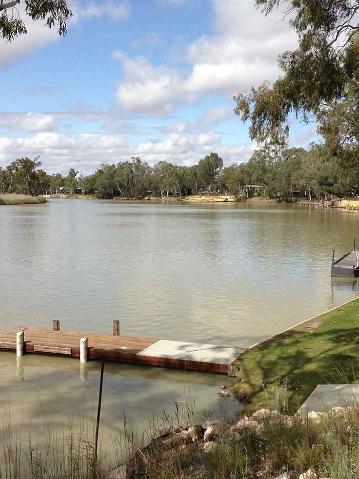 Government to enter water market - ABC listen