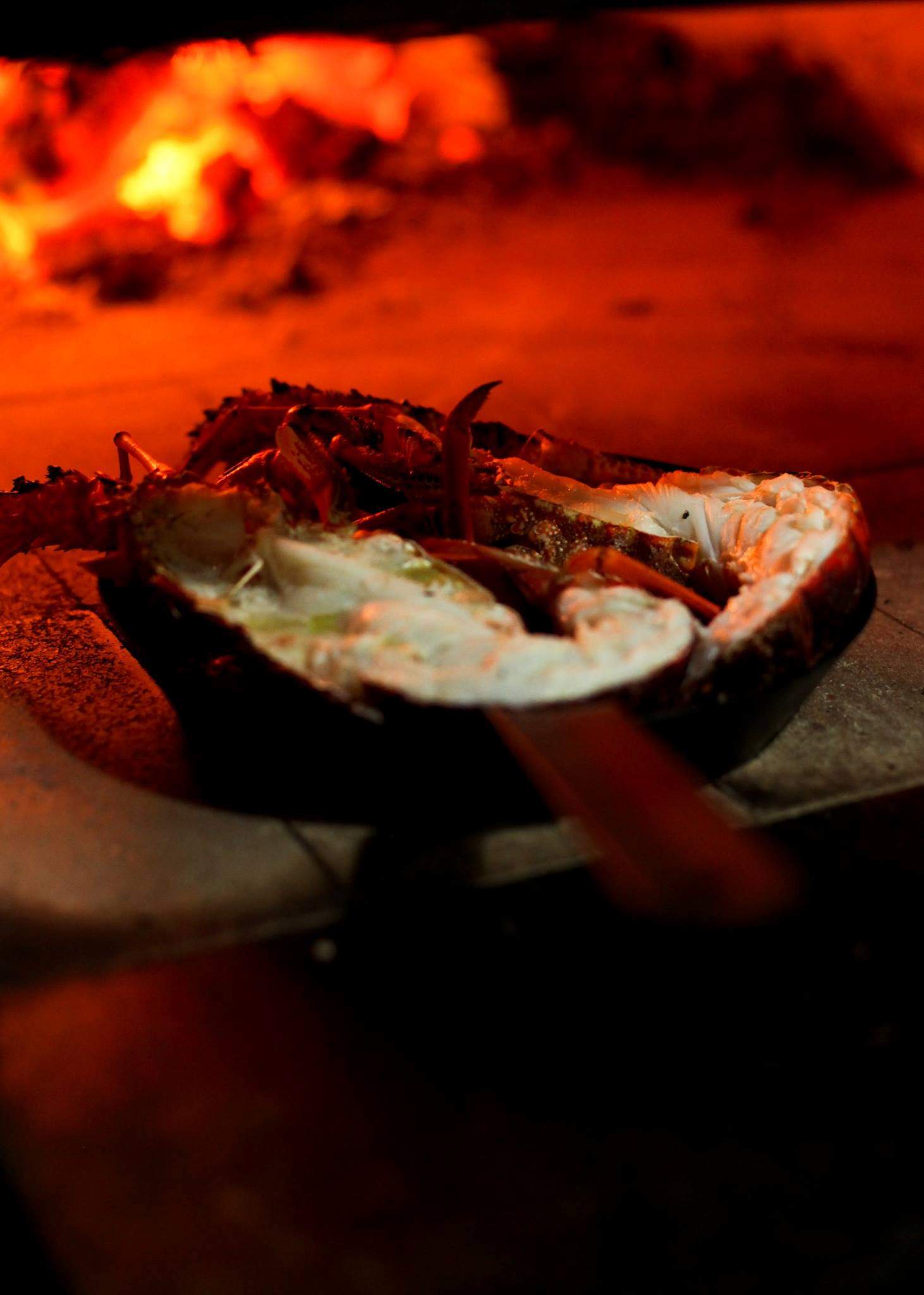 12 Crays of Christmas - Don Monk shares his secrets to a woodfired cray ...