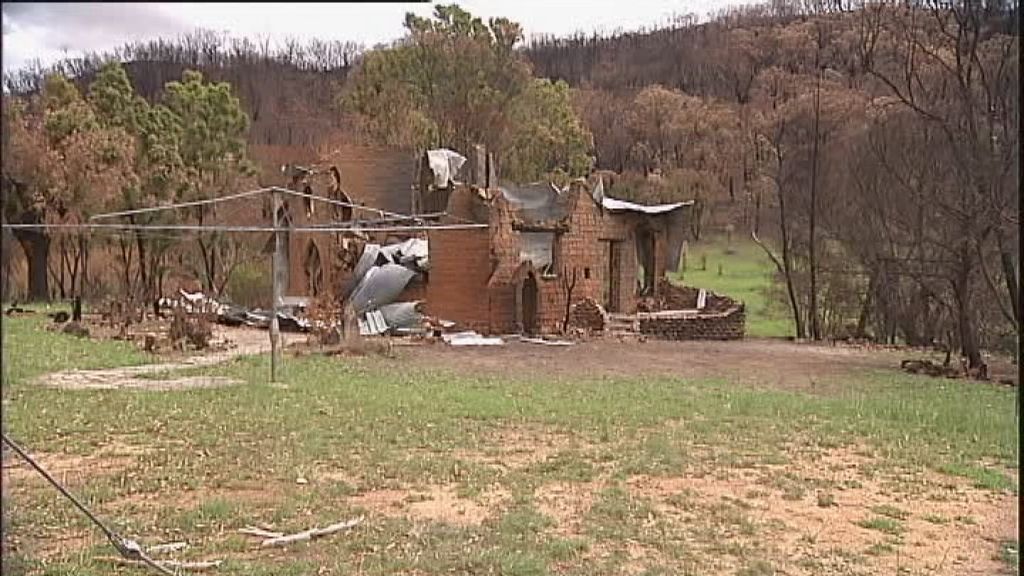Long road to recovery for bushfire survivors - ABC News