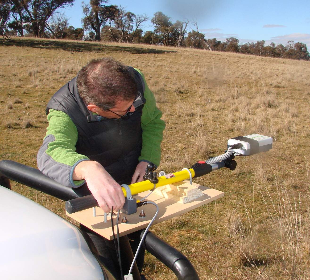 Tracking by satellite the need for fertiliser on the NSW Monaro - ABC News