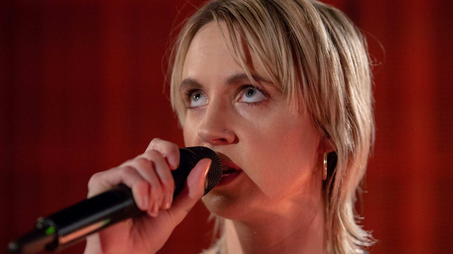 MØ covers Dominic Fike '3 Nights' for Like A Version [2019] - triple j