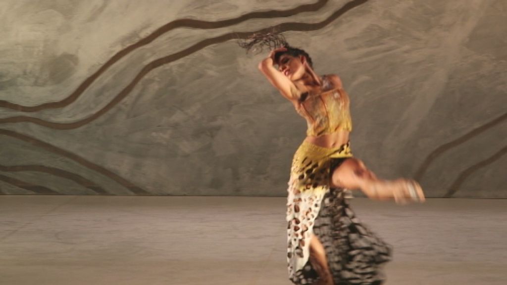 Indigenous dancer makes historic ballet leap - ABC News