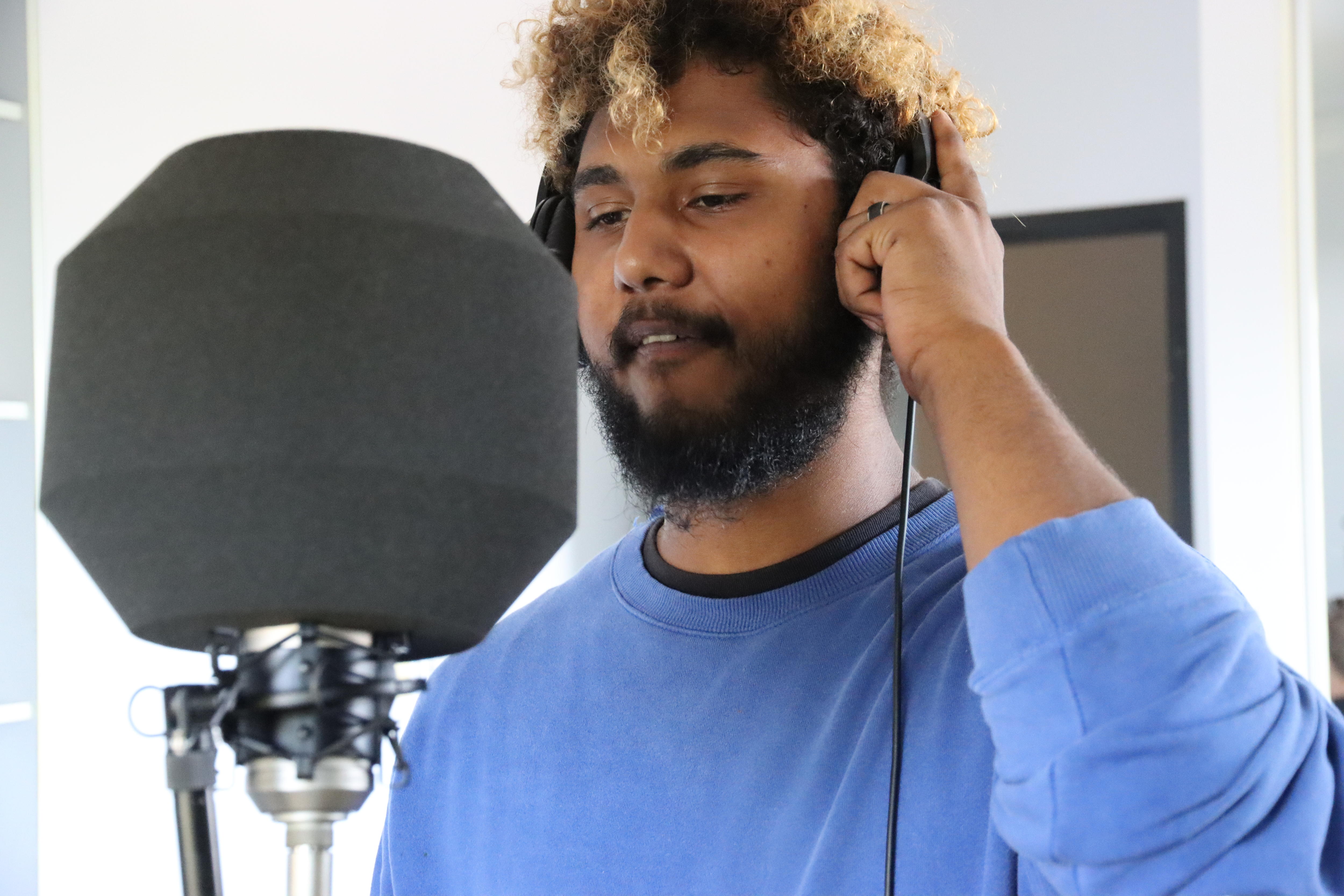 Ella Archibald-Binge - ABC News