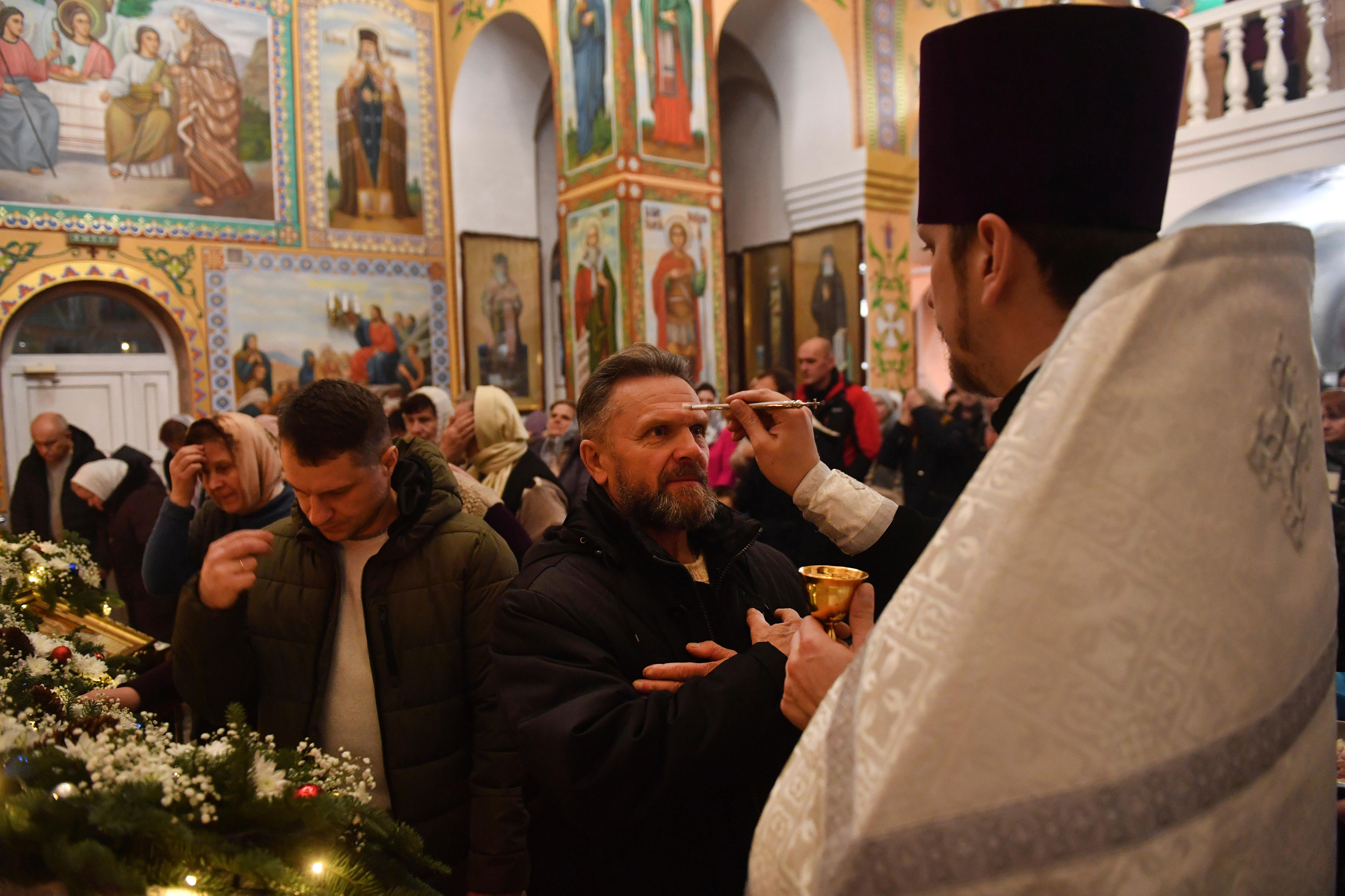 Orthdox Christians celebrate Christmas across the world - ABC News