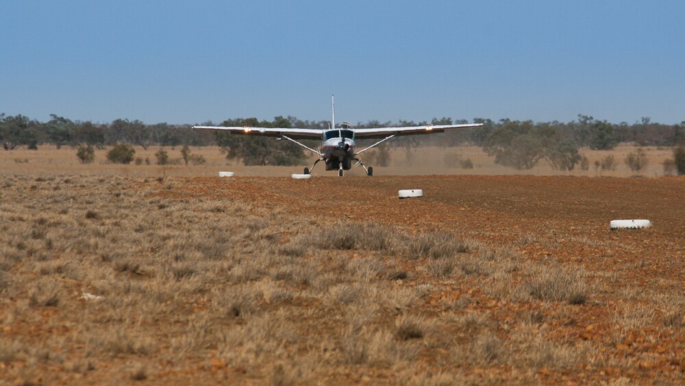 Royal Flying Doctor Service offers more than health checks and ...