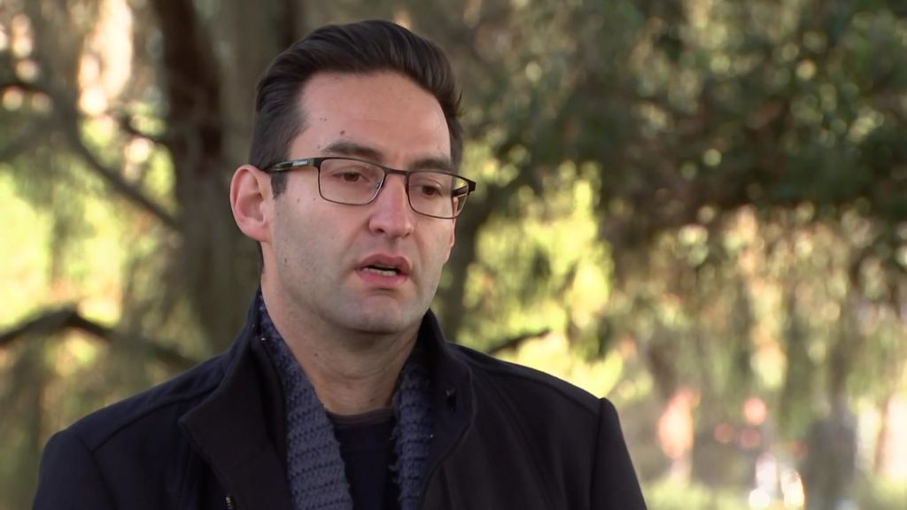 Labor MP Josh Burns condemns 'dangerous' vandalism of his office - ABC News