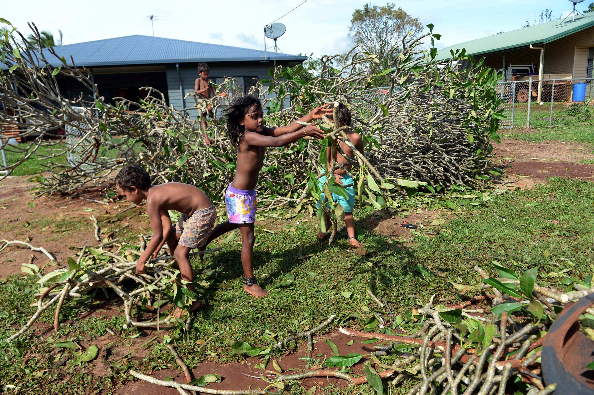 Tropical Cyclone Ita — April 2014 - ABC News