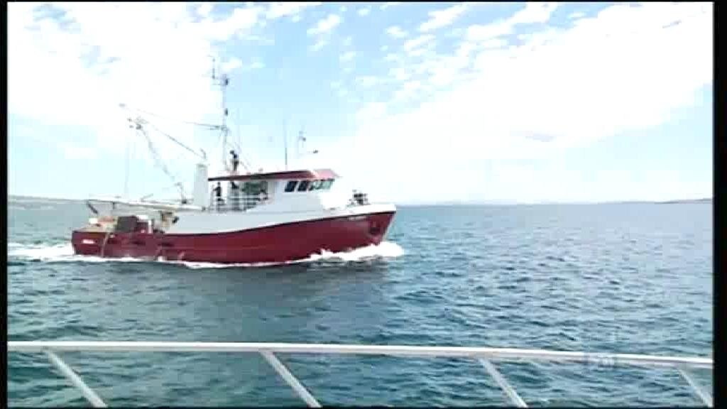 Climate technology installed underwater - ABC News