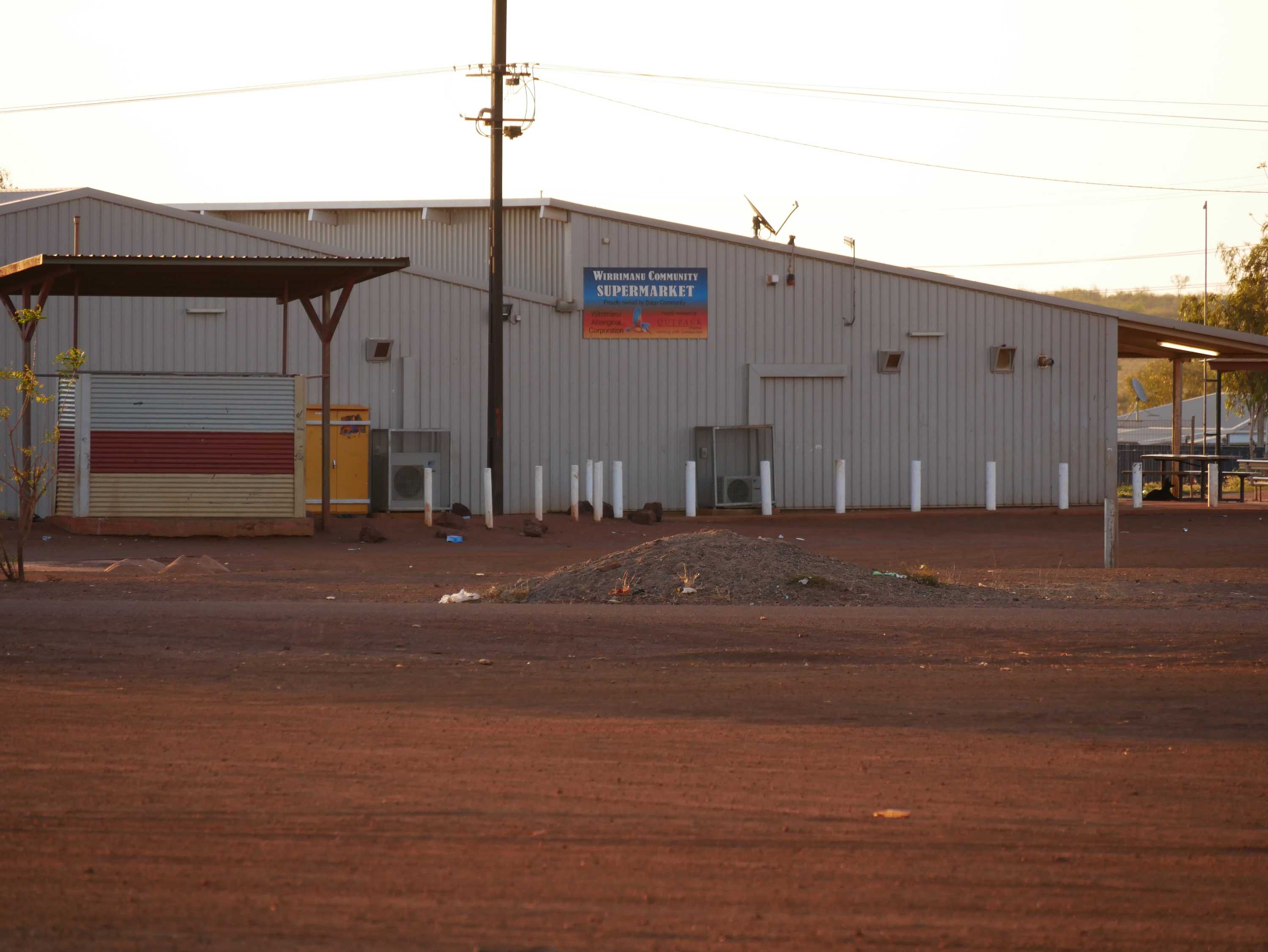 WA community pushes to evict Outback Stores over 'unconscionable ...