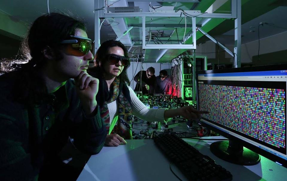 Canberra physicists working on 'unbreakable' cyber security systems ...
