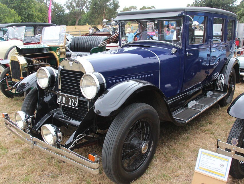 Was this Toowoomba's first hire car business? - ABC Southern Queensland