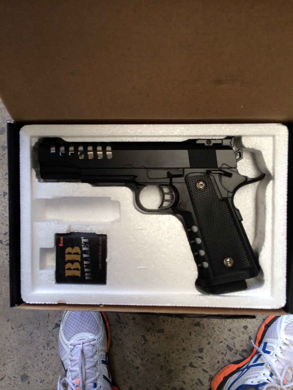 Man charged over major illegal weapons haul in SW Sydney - ABC News