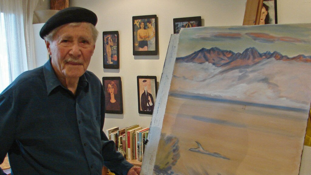 Centenary exhibition for Max Angus - ABC News